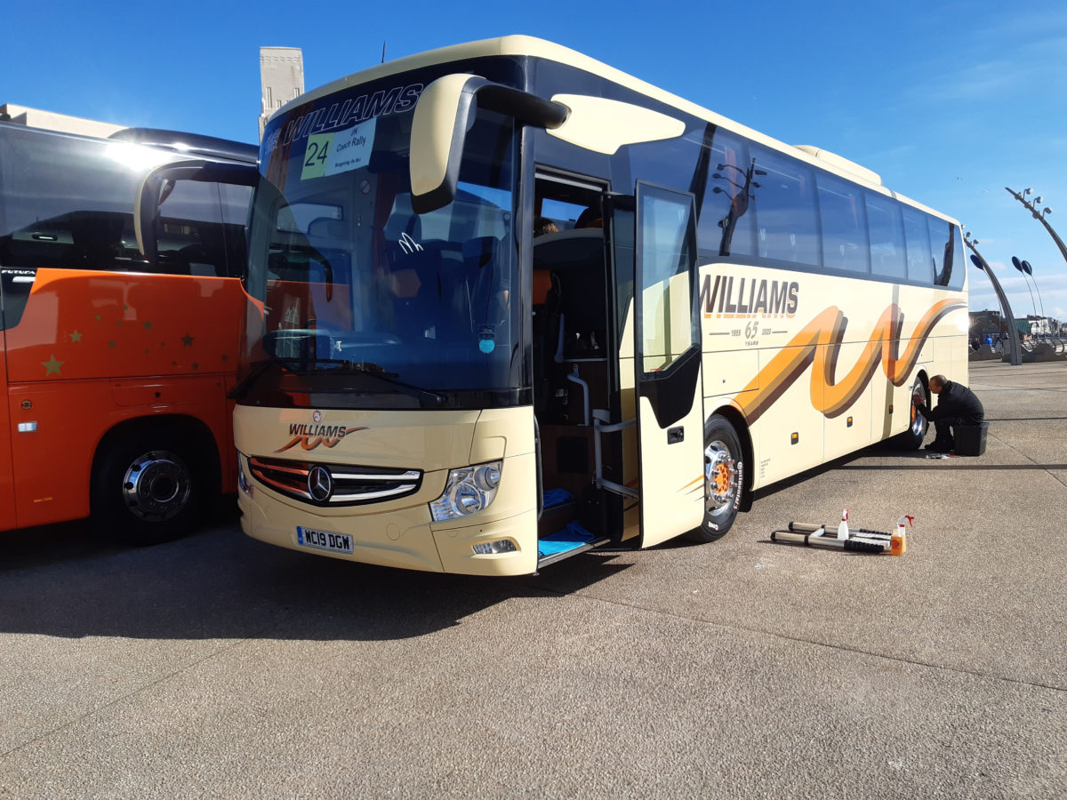 Williams Coaches – UKCOA